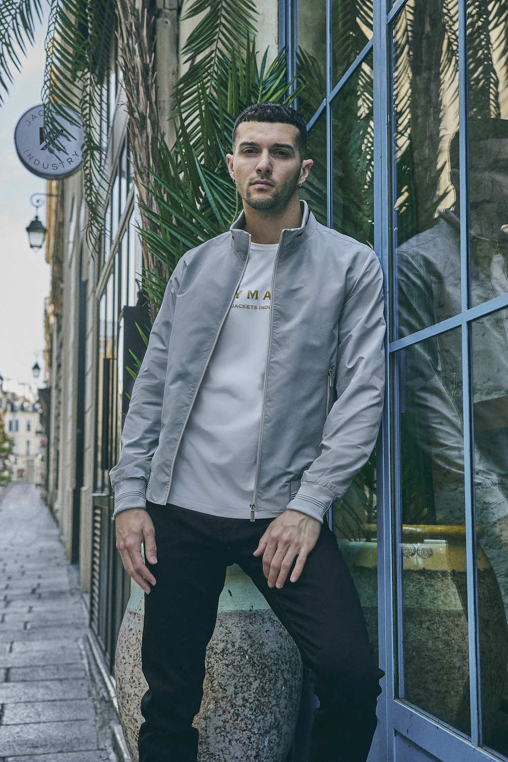 KYMAXX - Des blousons, manteaux et doudounes avec un style intemporel.